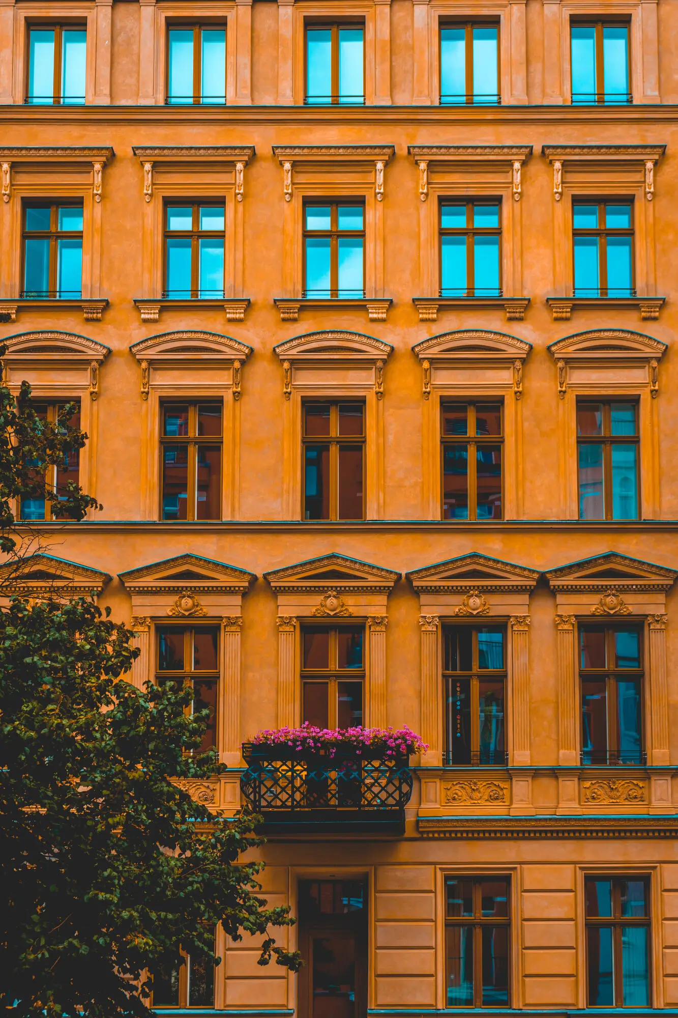 Full Occupancy: Secrets to Maintain High Occupancy Rates